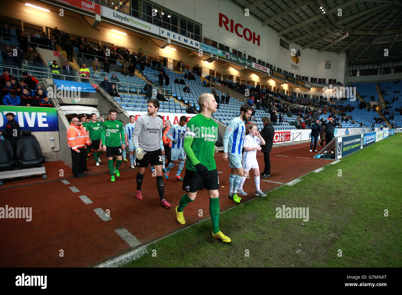 Coventry City captain James O'Brien (right) and Scunthorpe United ...