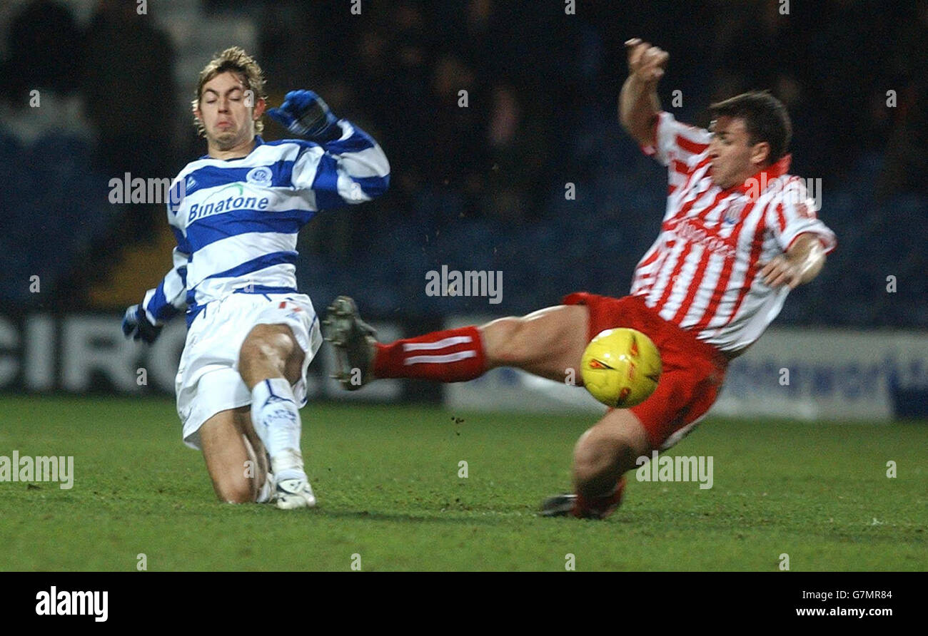 Man stokes hi-res stock photography and images - Alamy