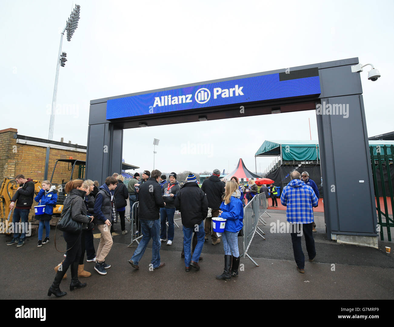 Rugby Union - Aviva Premiership - Saracens v Bath - Allianz Park ...