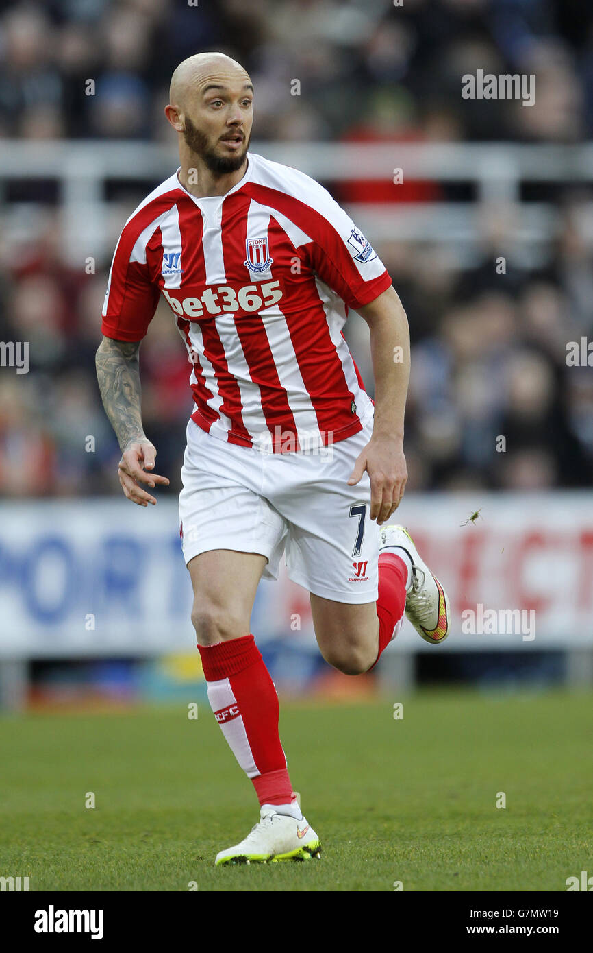 Soccer - Barclays Premier League - Newcastle United v Stoke City - St ...