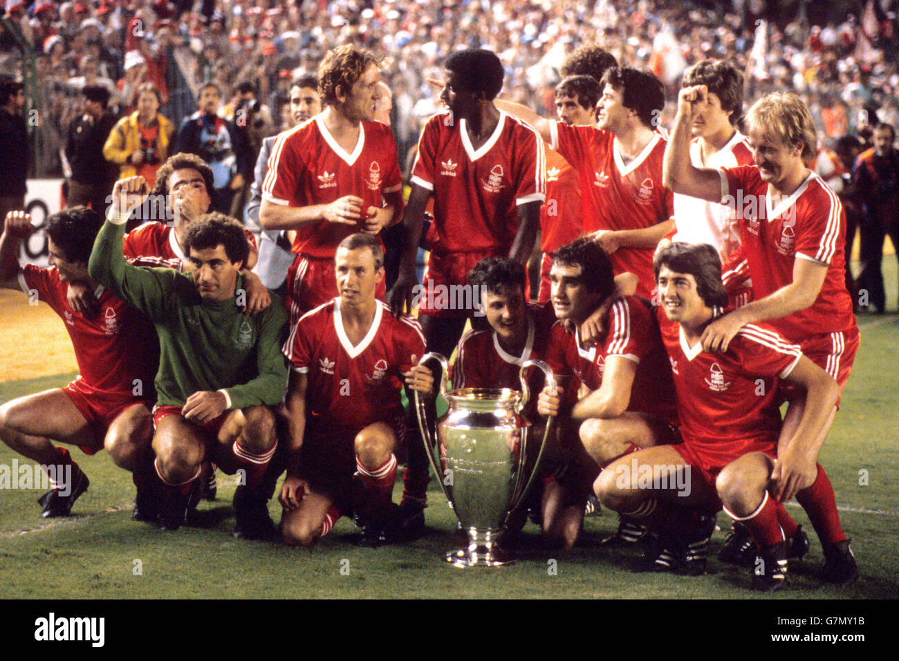 Nottingham Forest celebrate with the European Cup. (back row l-r ...