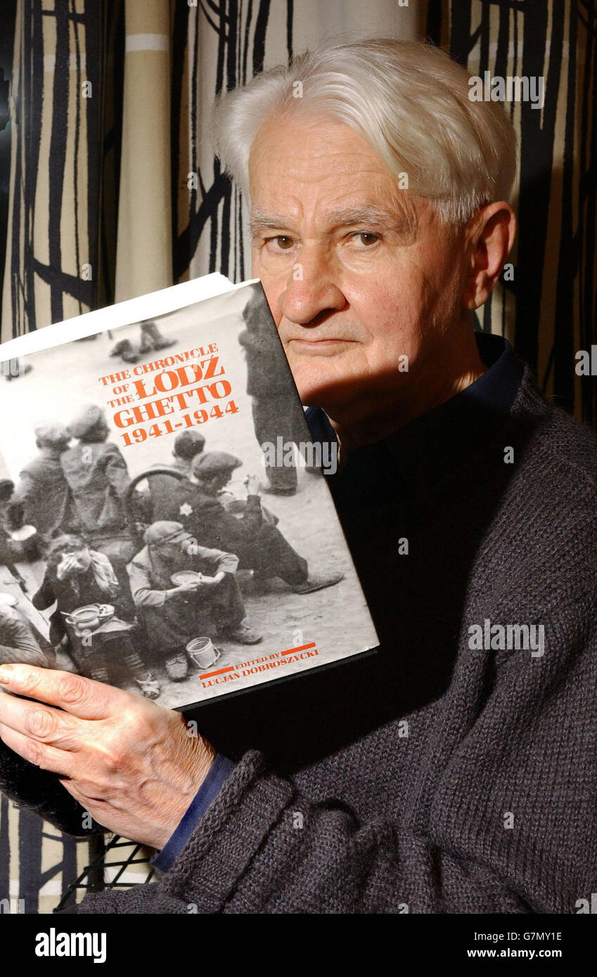 Holocaust Survivors 1945 High Resolution Stock Photography and Images ...