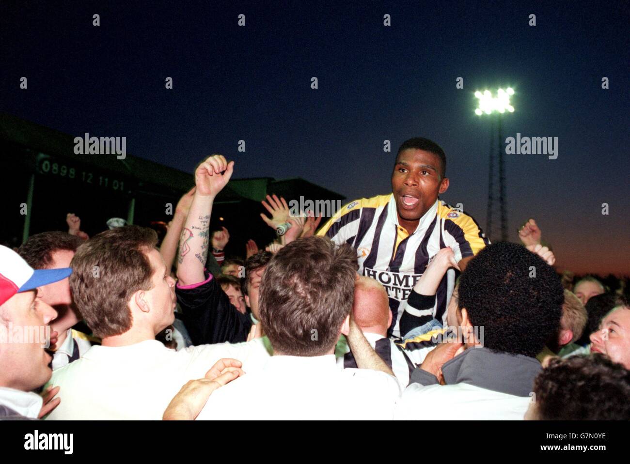 Dave regis notts county z4 hi-res stock photography and images - Alamy