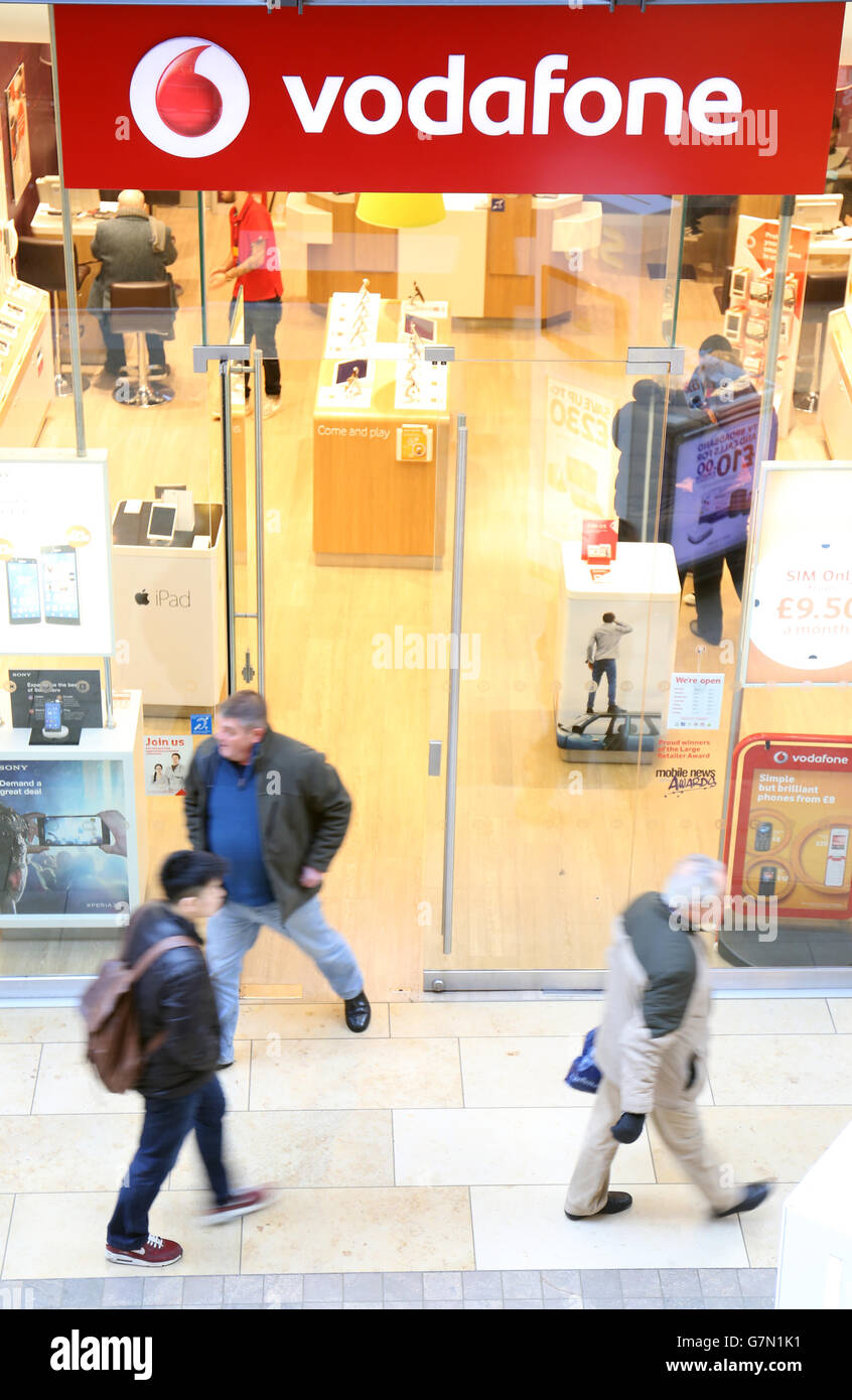 News consumer vodafone hi-res stock photography and images - Alamy