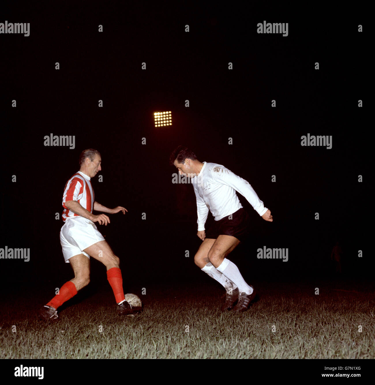 Soccer - Stanley Matthews Testimonial - Stoke City v World Stars XI ...