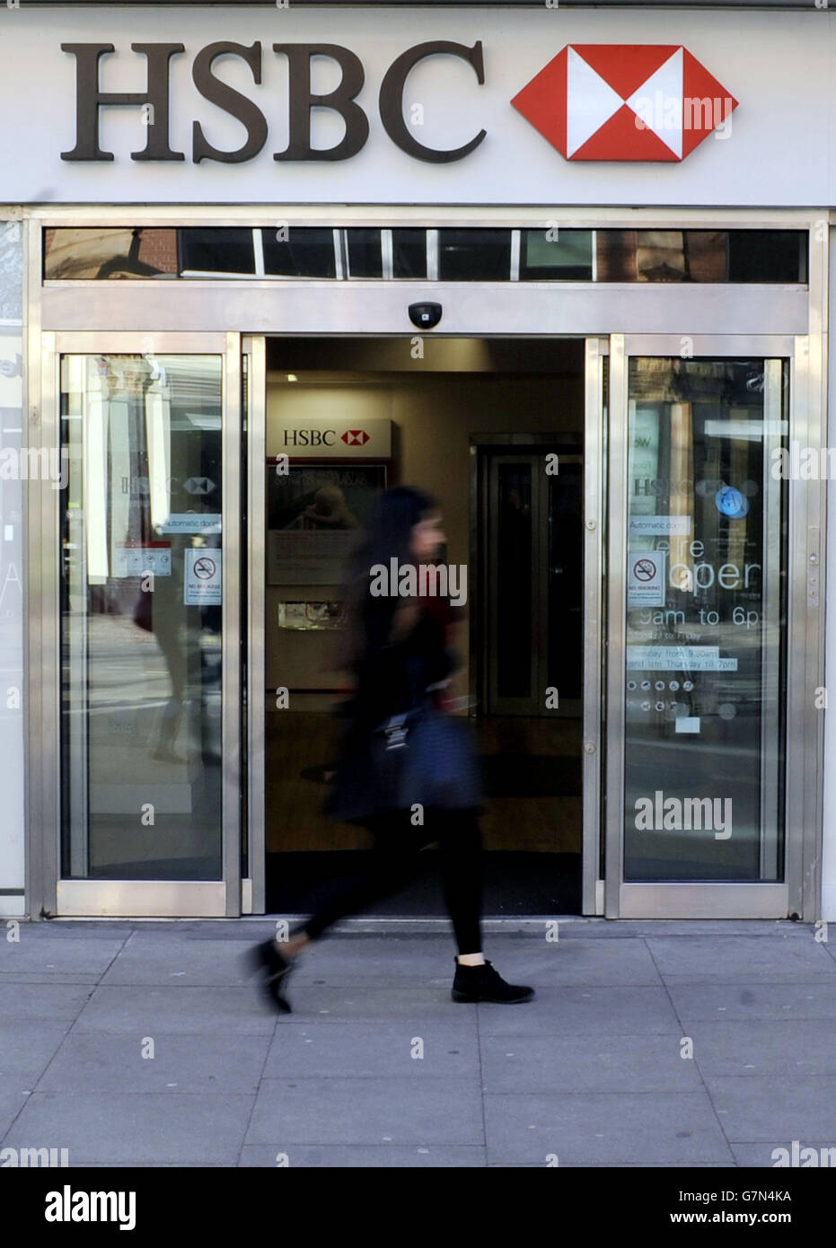 Stock photo of hsbc in tottenham court road hi-res stock photography ...