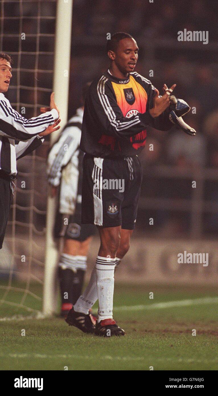 Shaka hislop newcastle hi-res stock photography and images - Alamy