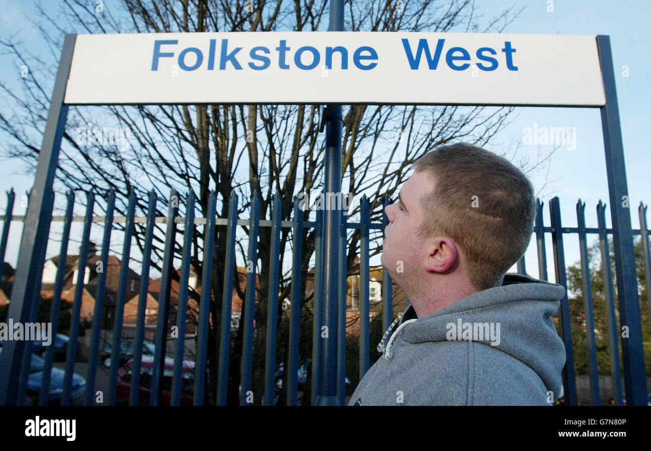Rail bosses were forced to make a grovelling apology today after ...