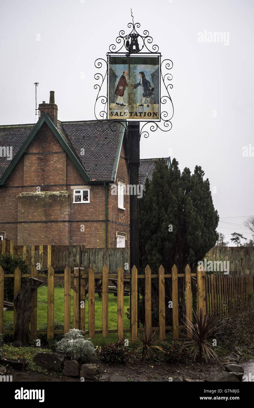 The Salutation Inn Stock Photo - Alamy