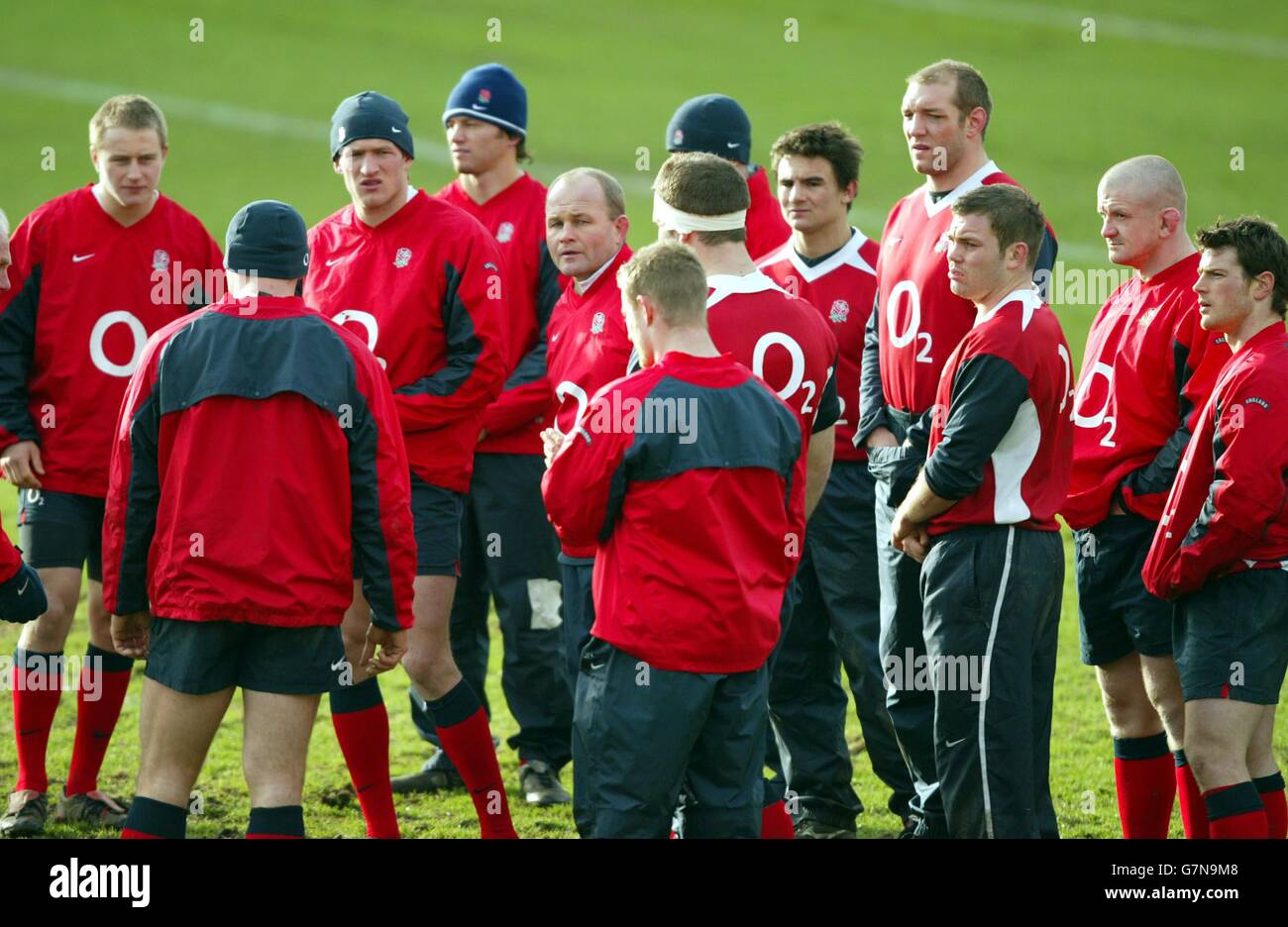 England's rugby union squad train with Leeds Rhino's rugby league team ...