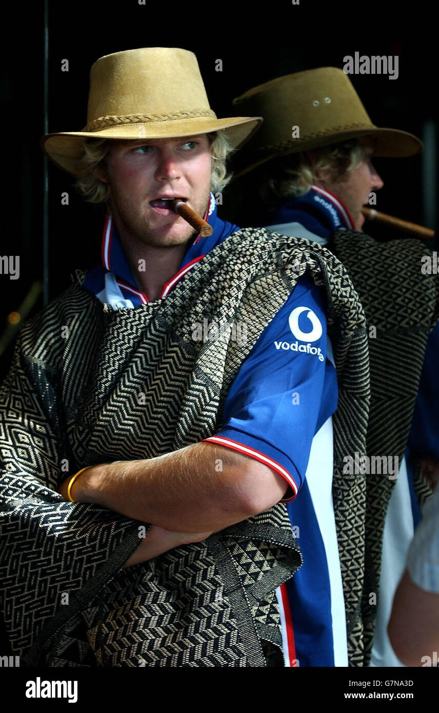 England cricketer matthew hoggard hi-res stock photography and images ...