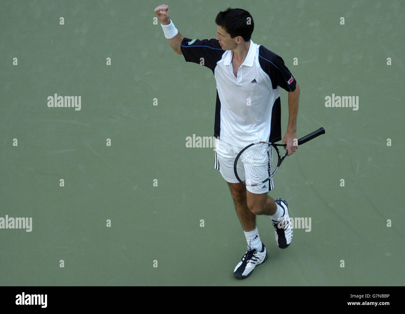 Tennis - Australian Open 2005 - Men's Second Round. Tim Henman of Great ...