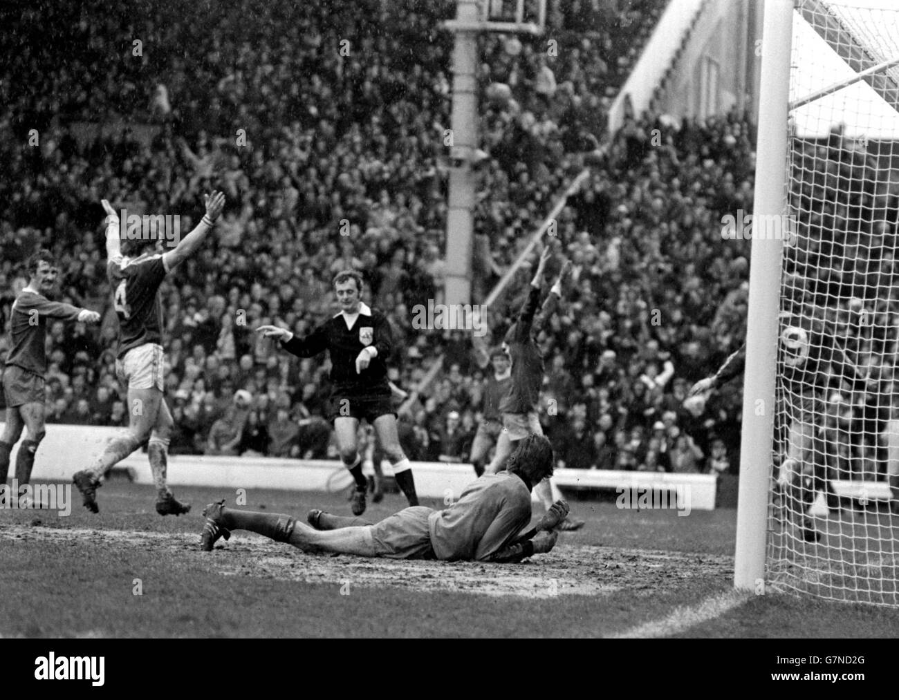 Maine road soccer Black and White Stock Photos & Images - Alamy
