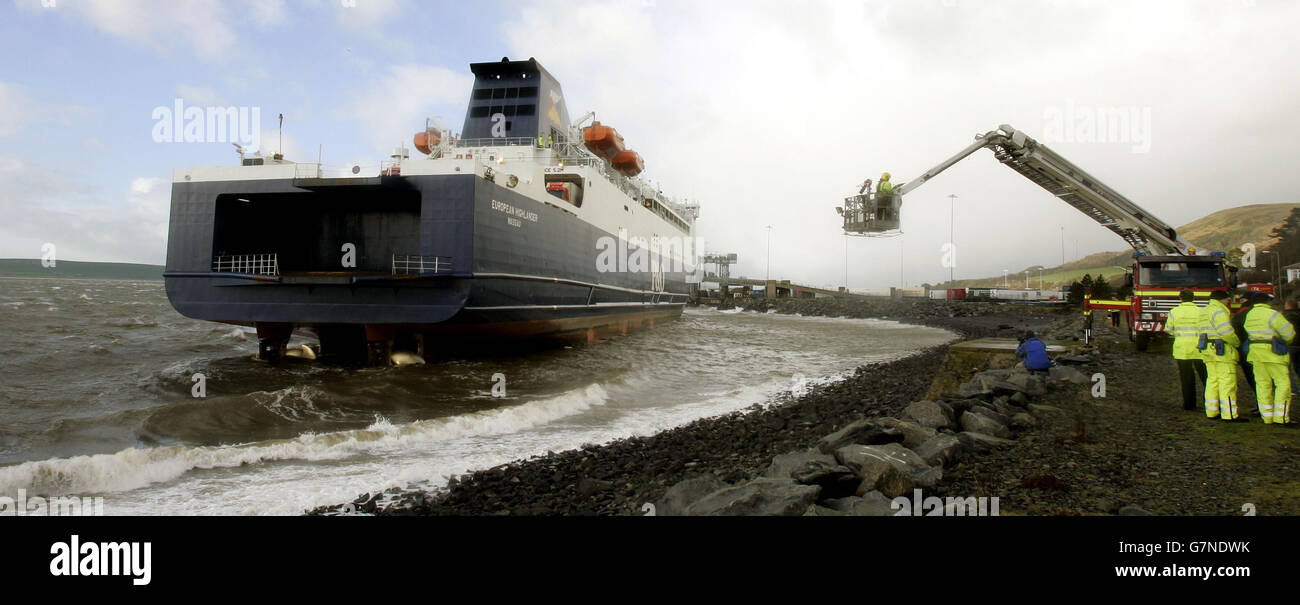 Ferry runs aground hi-res stock photography and images - Alamy