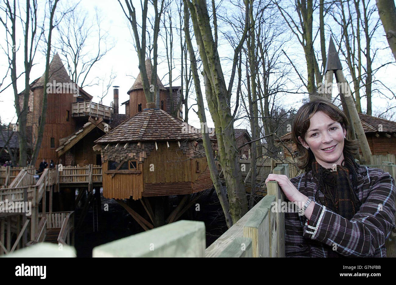 Alnwick Castle Treehouse - Northumberland Stock Photo - Alamy
