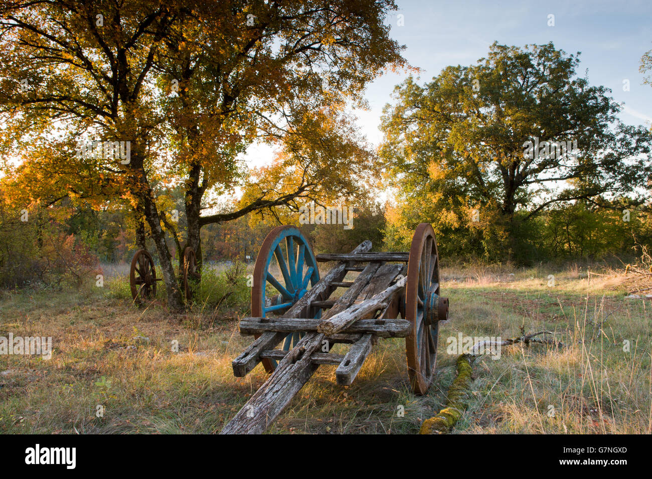 Painted wagon hi-res stock photography and images - Alamy
