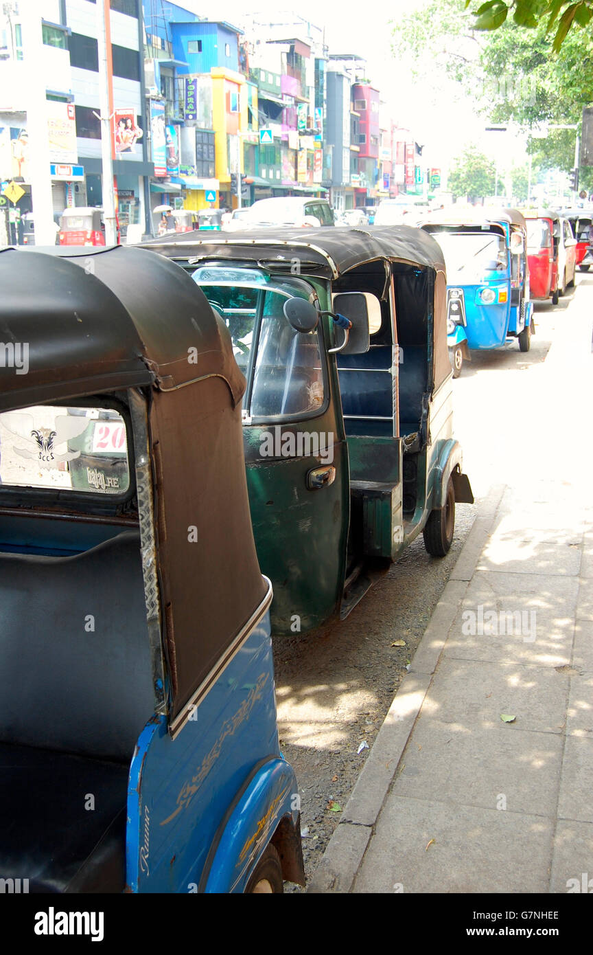 Sri lankan cars hi-res stock photography and images - Alamy