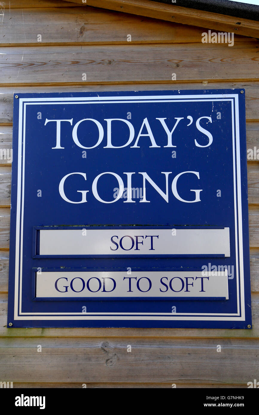 Signage gv general view horses horseracing racecourse hi-res stock ...