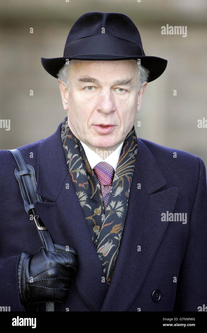 Murder judge verdict hi-res stock photography and images - Alamy