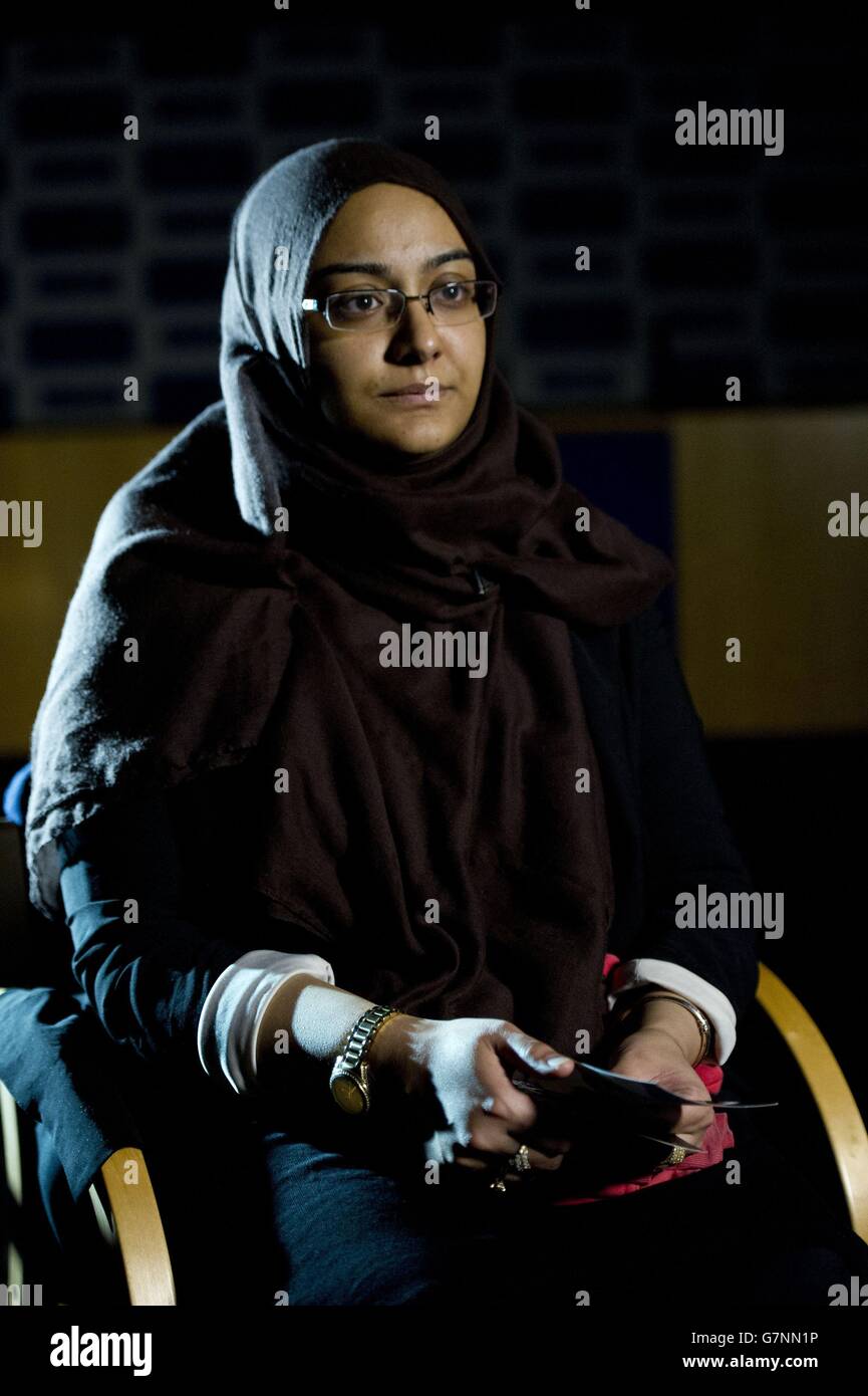 Eldest sister shamima begum hi-res stock photography and images - Alamy