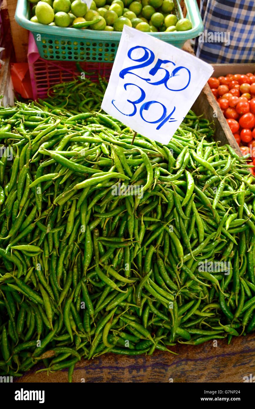 Sri lankan chillies hi-res stock photography and images - Alamy Sri lankan chillies hi-res stock photography and images - Alamy