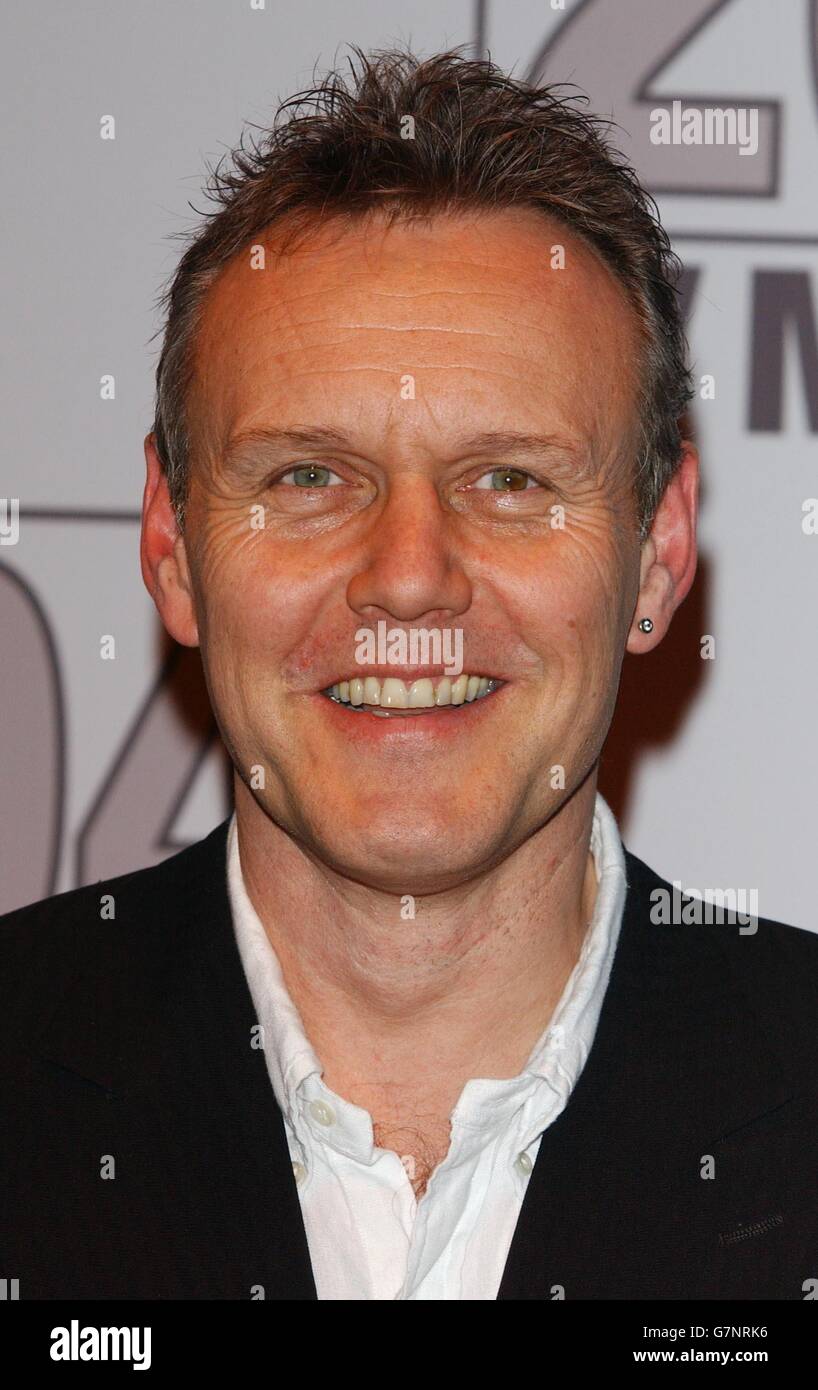 2004 tv moments awards hi-res stock photography and images - Alamy