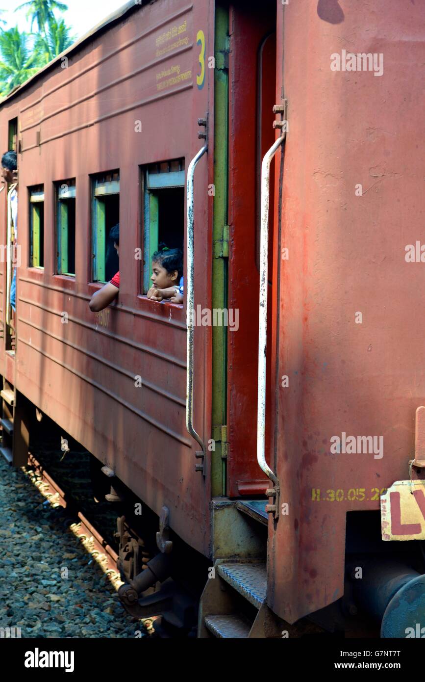 Colombo Fort railway station Stock Photo - Alamy