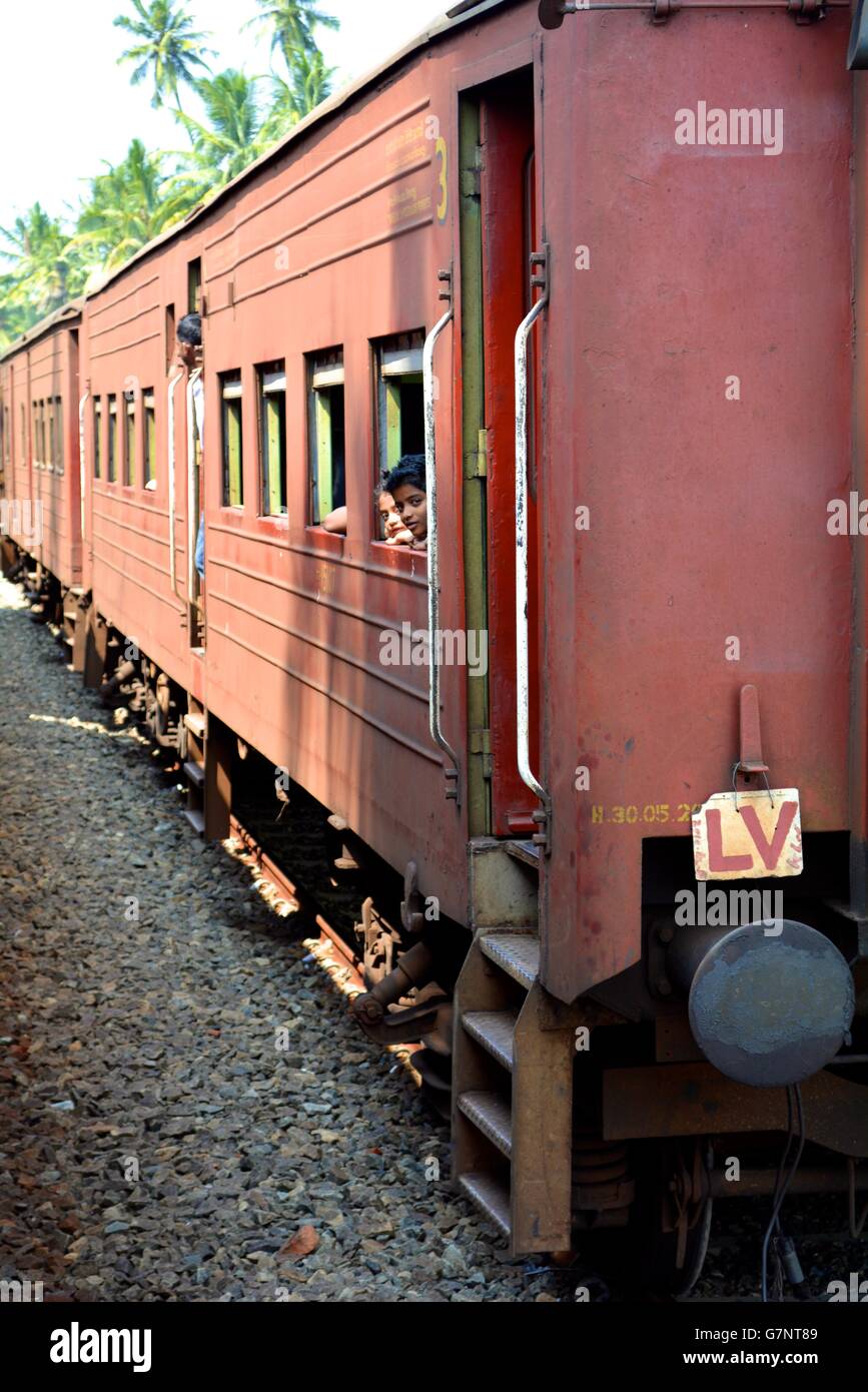 Colombo Fort railway station Stock Photo - Alamy