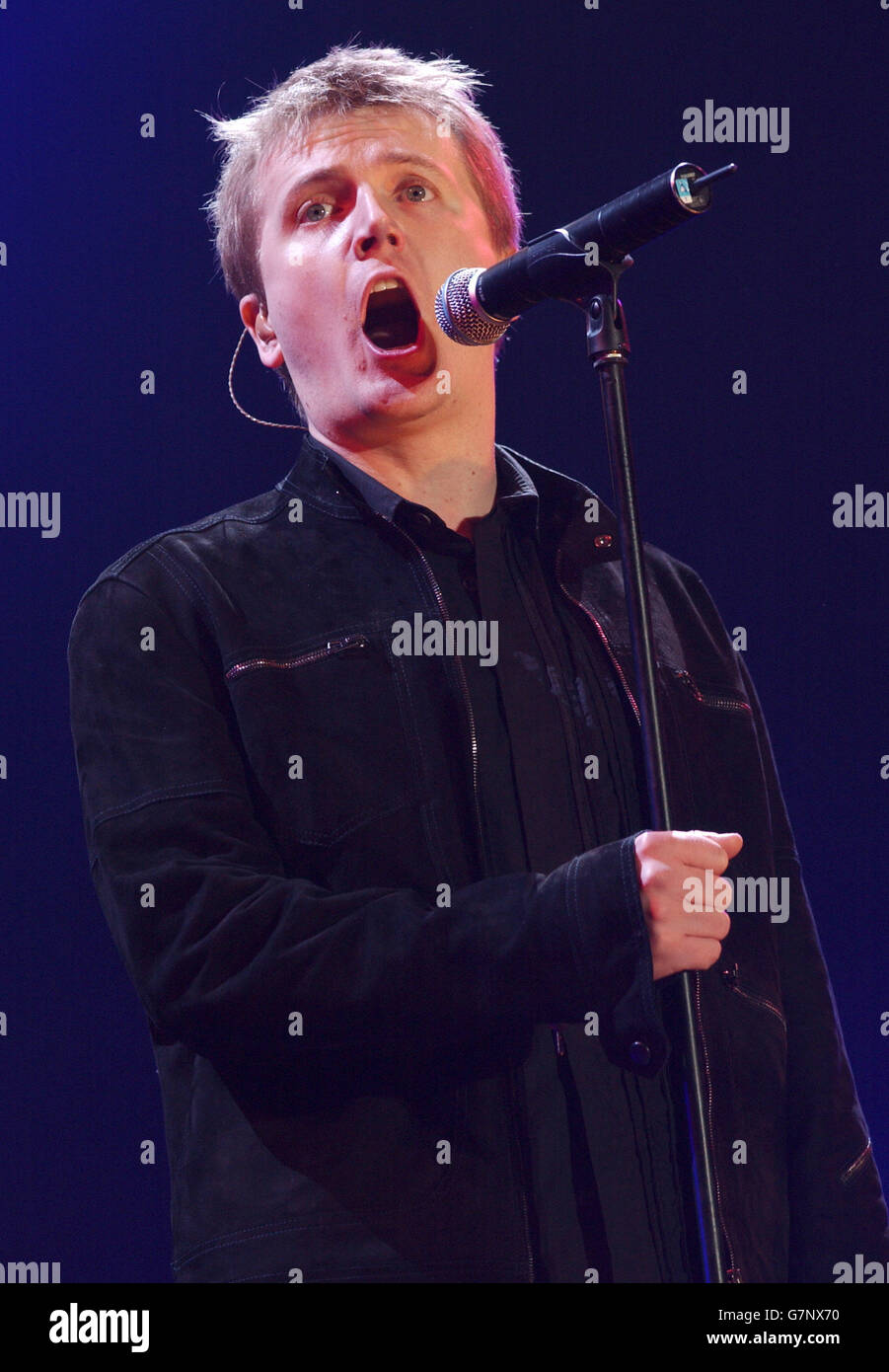 Singer aled jones hi-res stock photography and images - Alamy