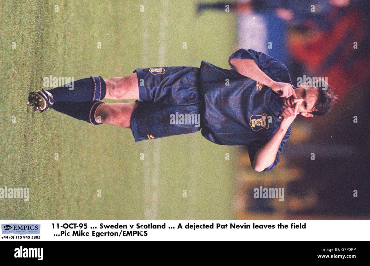 11-OCT-95, Sweden v Scotland, A dejected Pat Nevin leaves the field ...