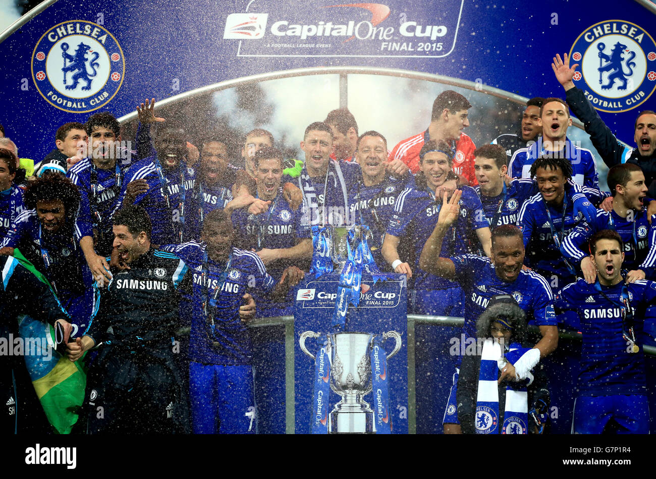 Chelsea league cup trophy wembley hi-res stock photography and images ...