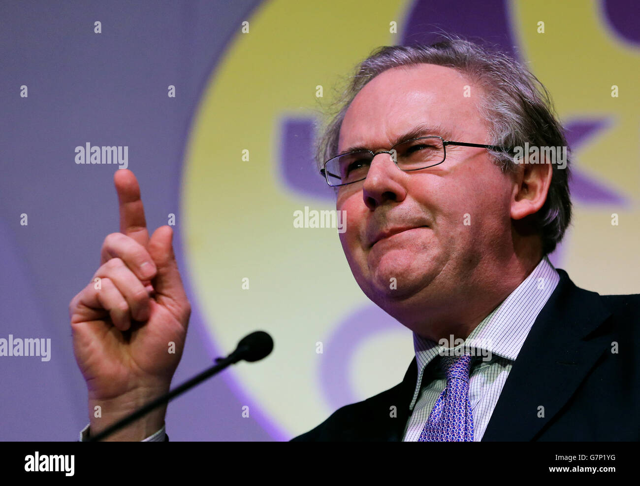 William cash hi-res stock photography and images - Alamy