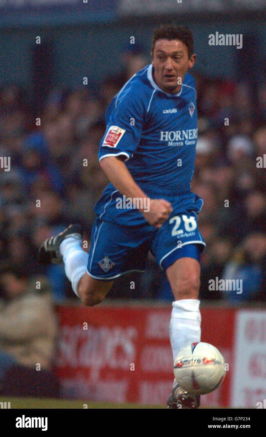 Soccer - FA Cup - Third Round - Oldham Athletic v Manchester City ...