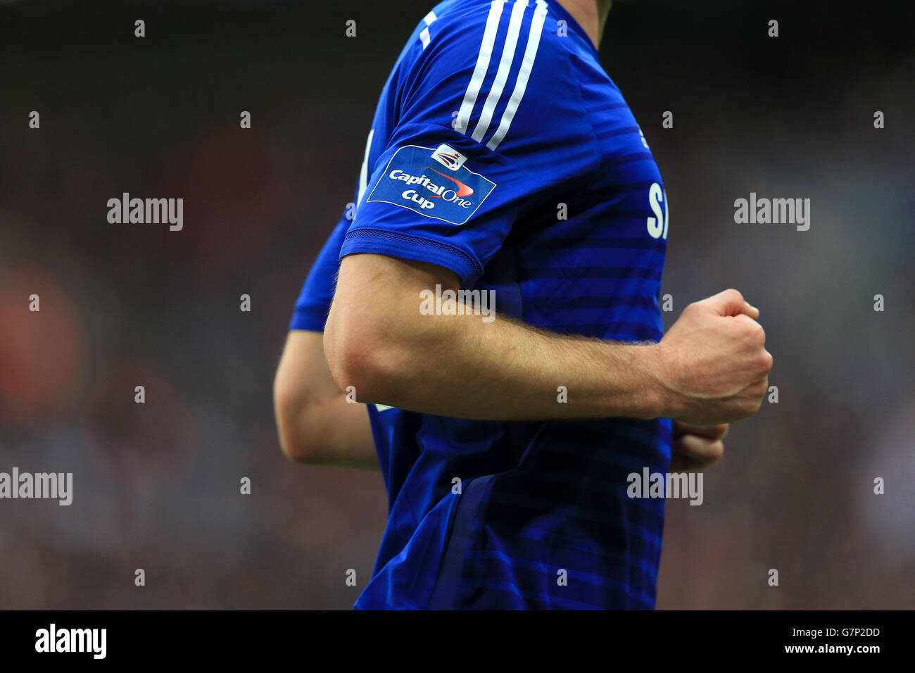 Chelsea badge on shirt hi-res stock photography and images - Alamy