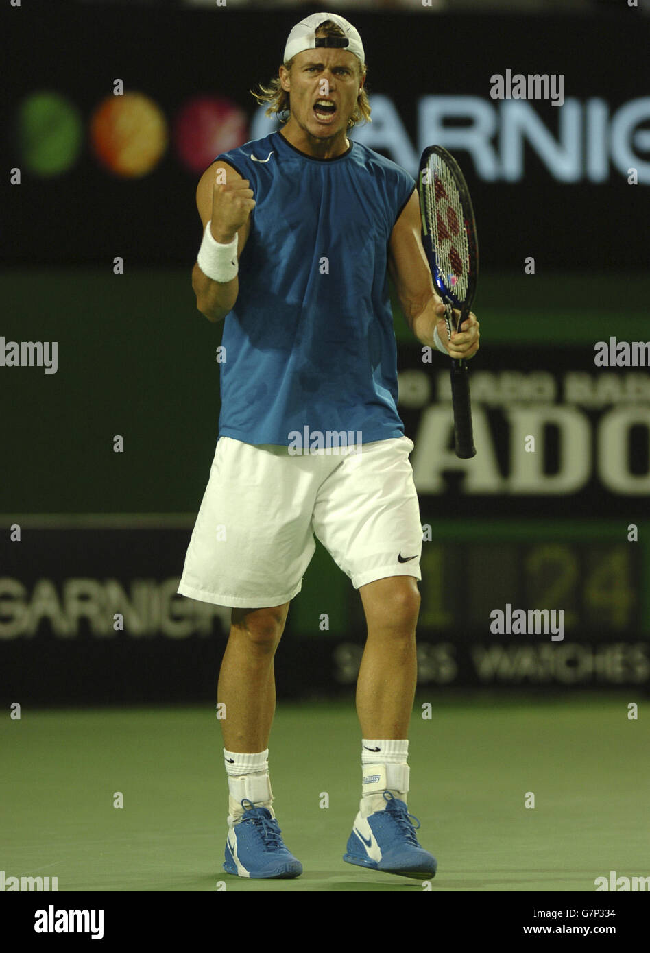 Tennis Australian Open 2005 Men s Final Marat Safin v Lleyton Hewitt Melbourne Park Stock Photo Alamy