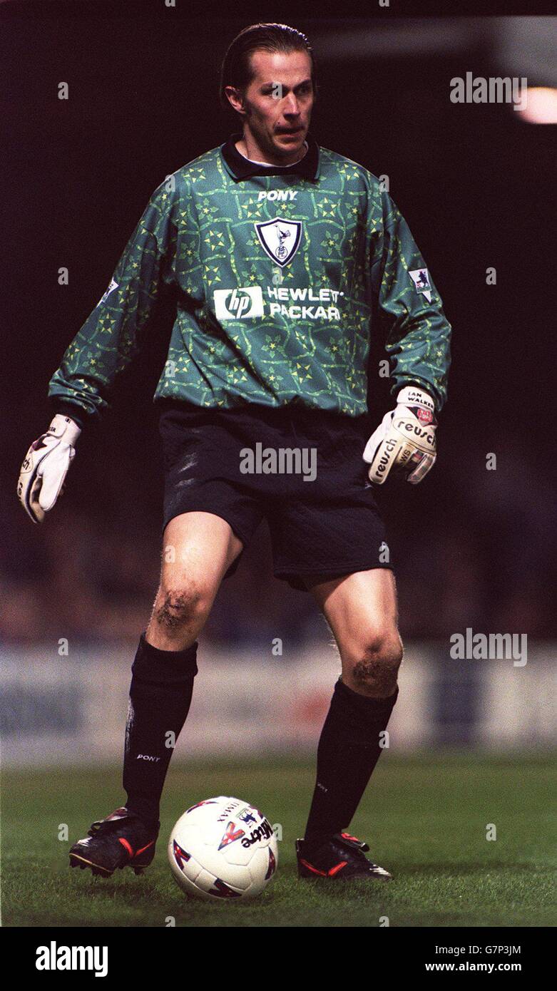 Soccer - Carling Premiership - Leicester City v Tottenham Hotspur. Ian ...