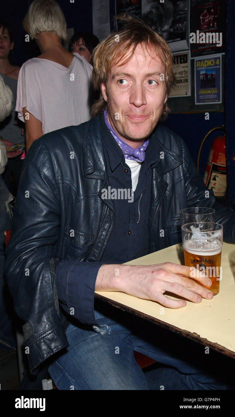 'Children of the Tsunami' Concert - The Garage, Islington Stock Photo ...