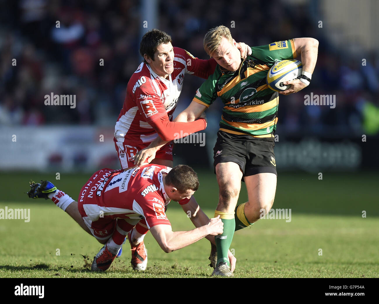 Left to right gloucester rugbys james hook hi-res stock photography and ...