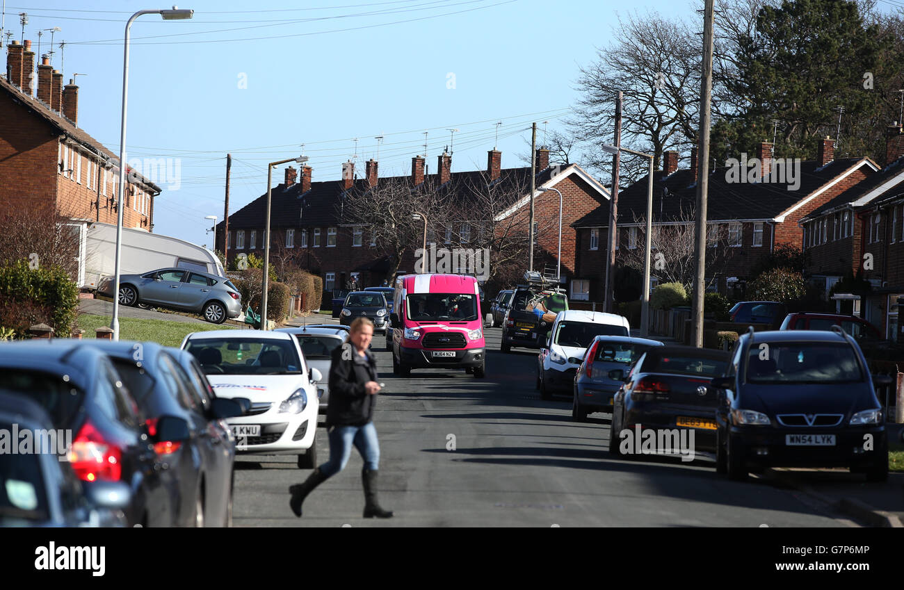 Labours woman woman election campaign bus hi-res stock photography and ...