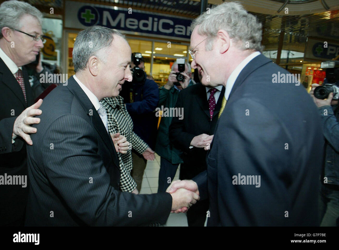 Martin mcguinness right sinn fein rathmore shopping centre hi-res stock ...