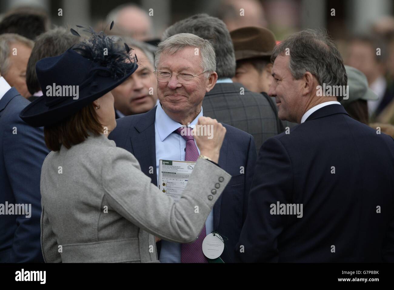 Sir alex ferguson and bryan robson hi-res stock photography and images ...