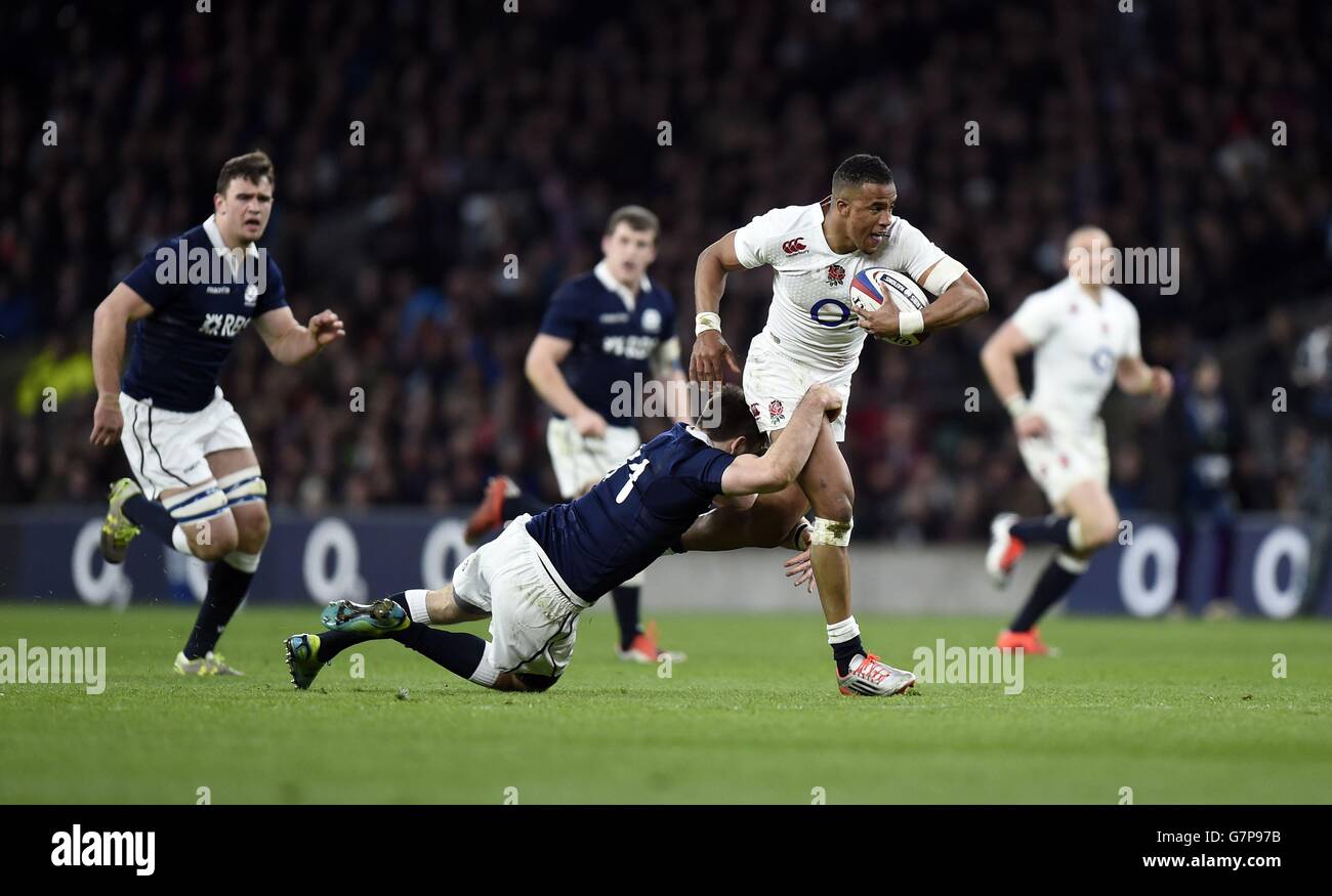 Scotland rugbyu scotland a full length tackling mangpa hi-res stock ...