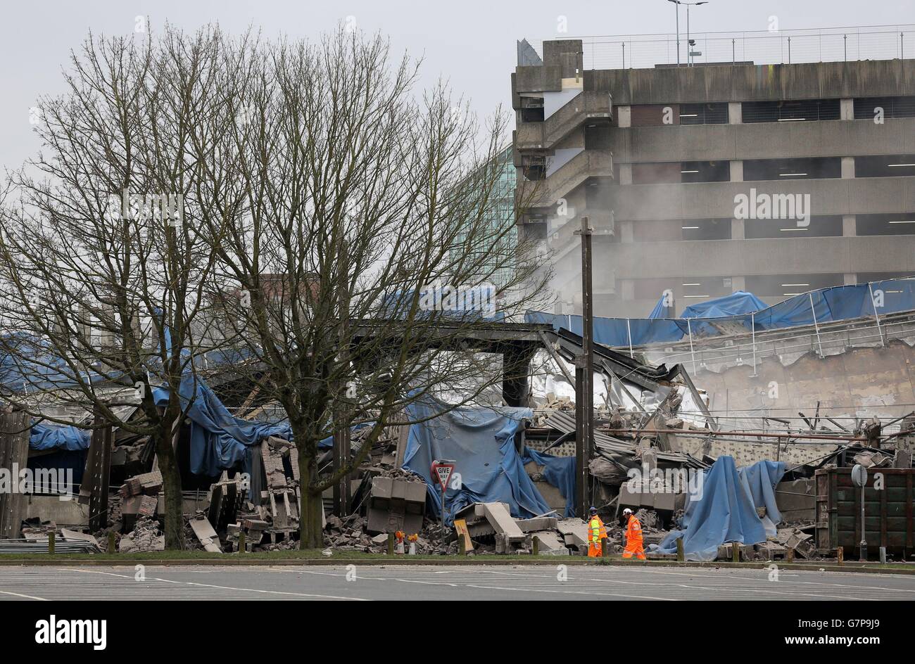 Bus station demolished Stock Photo - Alamy