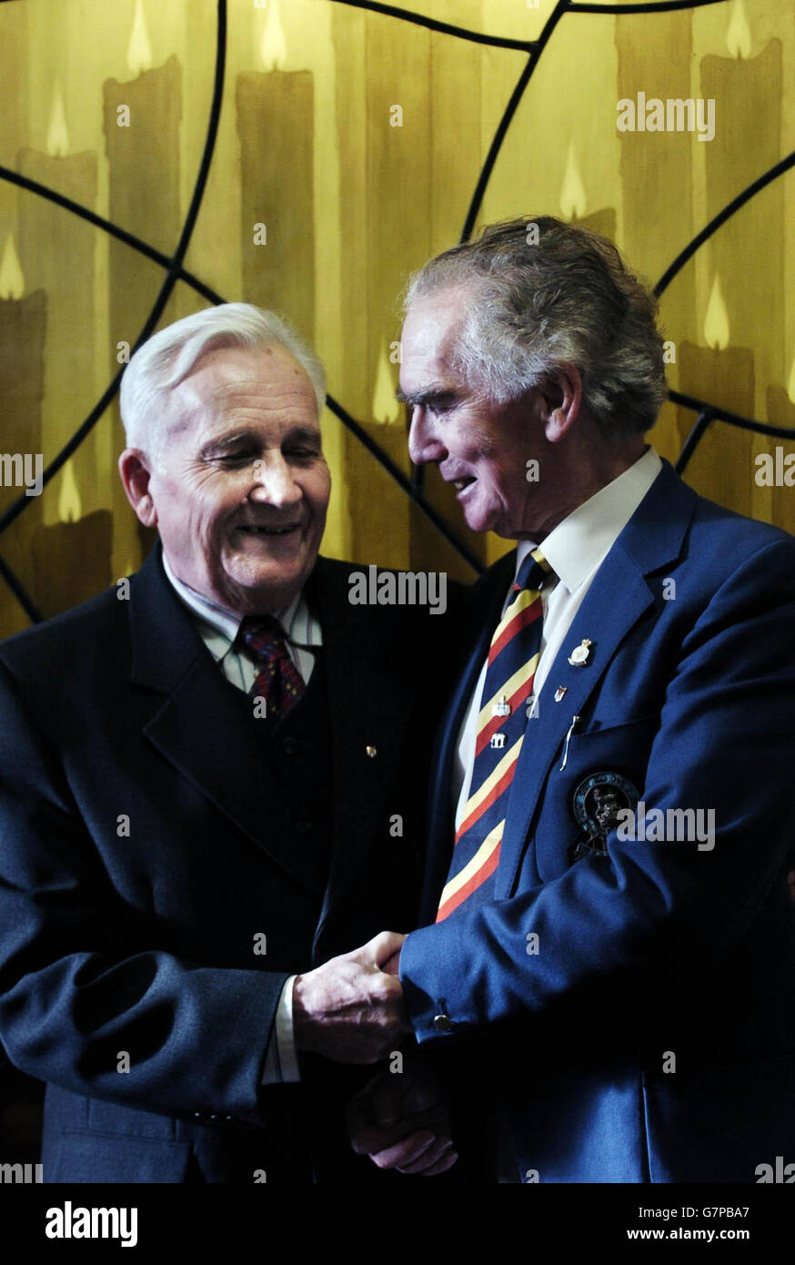 Ian Forsyth, 80, (R) one of the first British soldiers to liberate ...