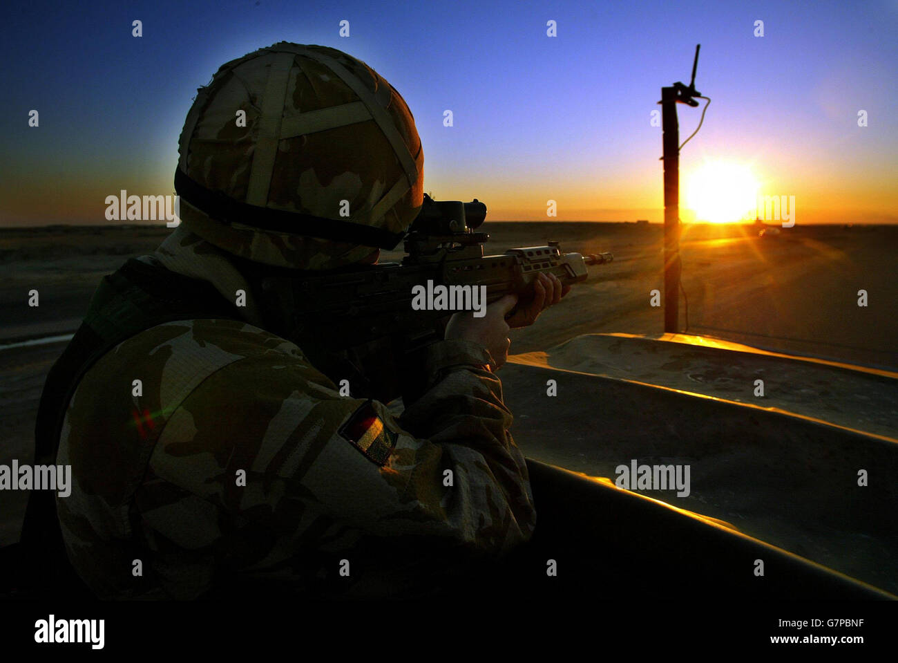British soldiers on patrol in hi-res stock photography and images - Alamy