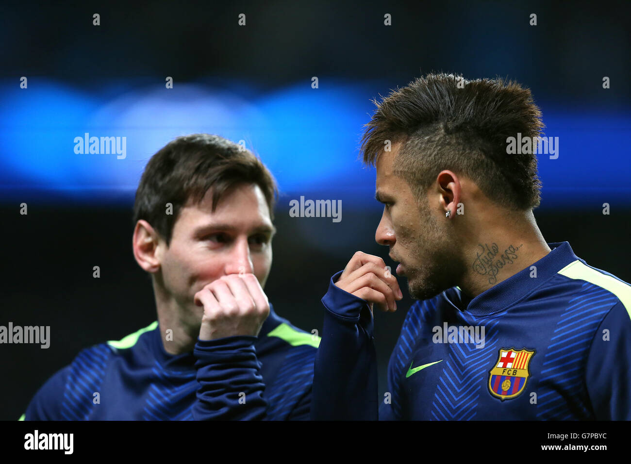 Barcelona's Lionel Messi and Neymar (right) chat during the warm-up ...