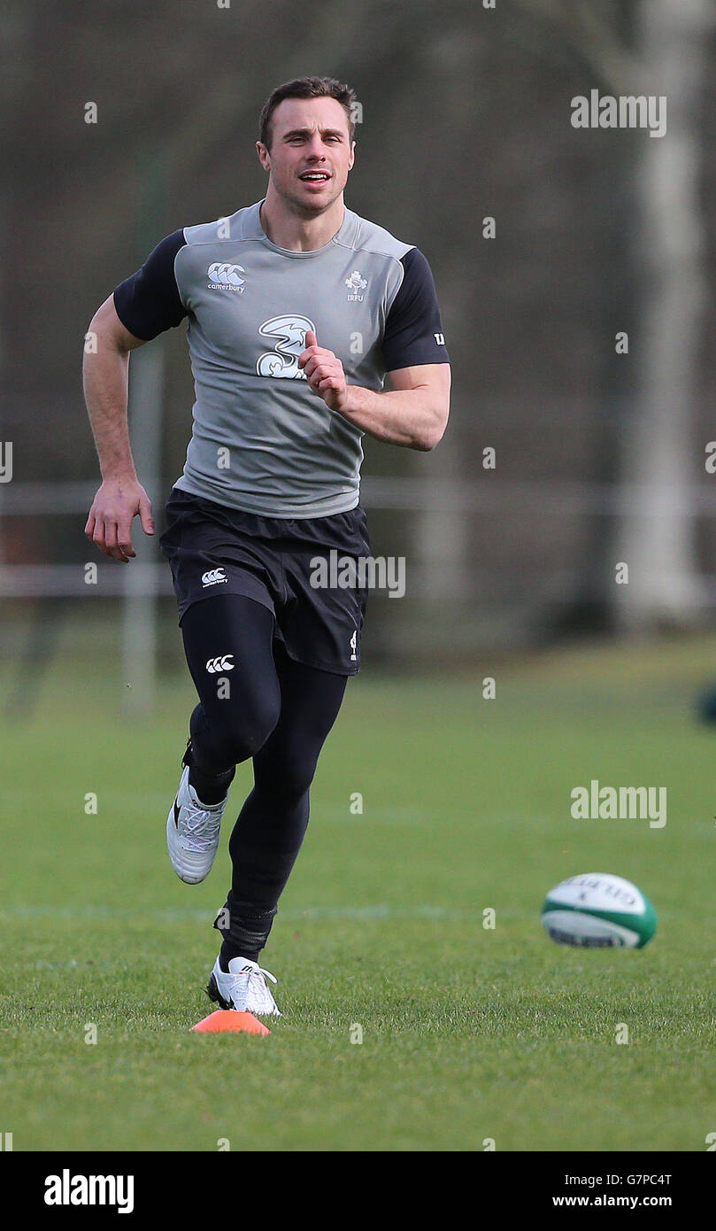 Irelands tommy bowe during pre match training at carton house hi-res ...