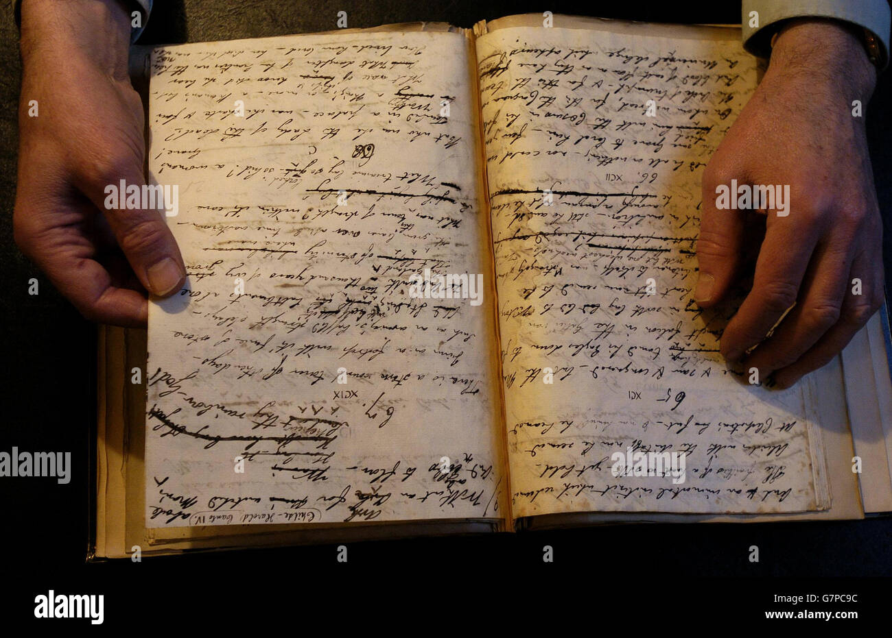 Publisher John Murray examines an original manuscript of Byron's Childe ...