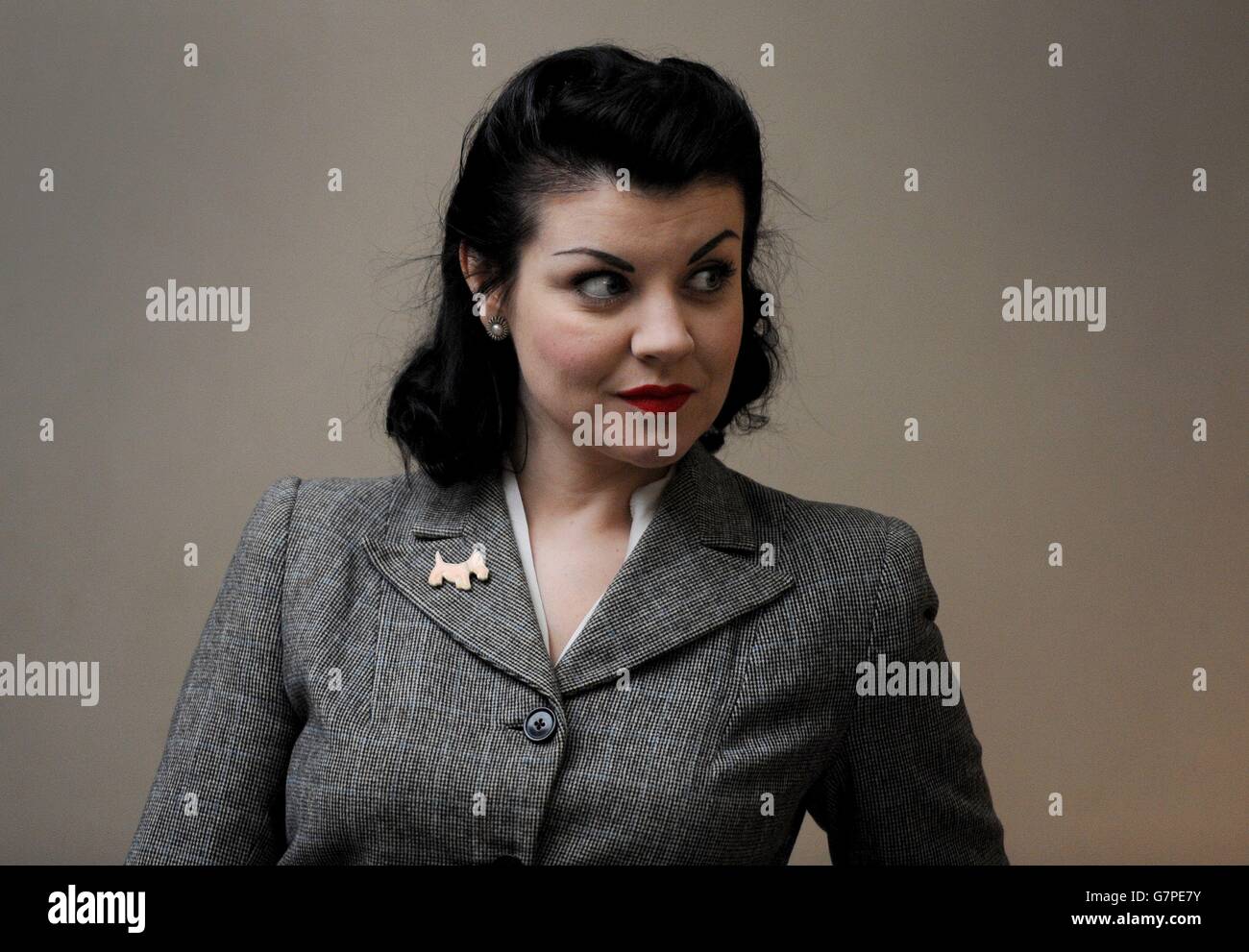 Fashion on the Ration: 1940s Street Style photo call - Imperial War ...