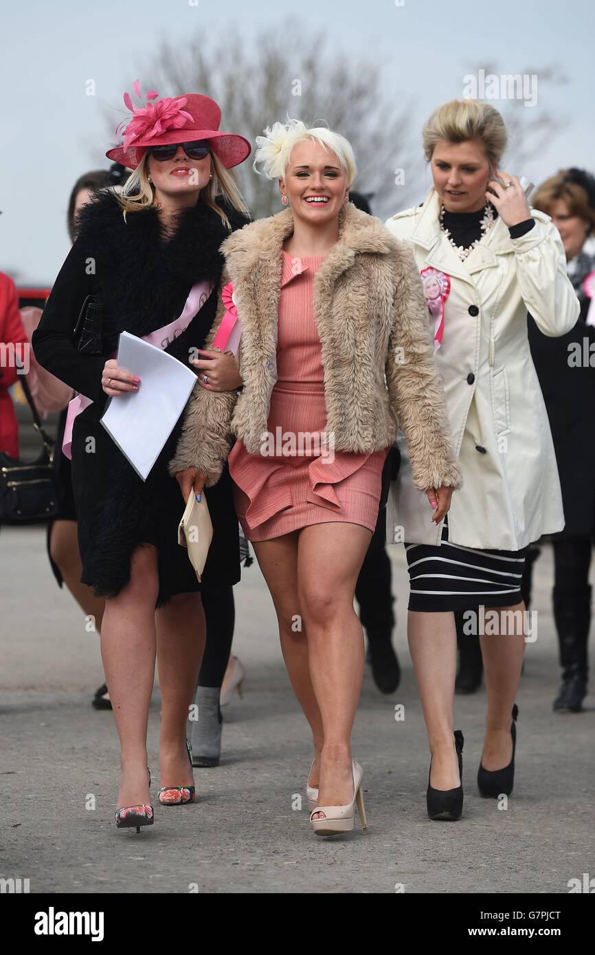 (left to right) Chloe Collins, Laura Moore and Hannah Jones from ...